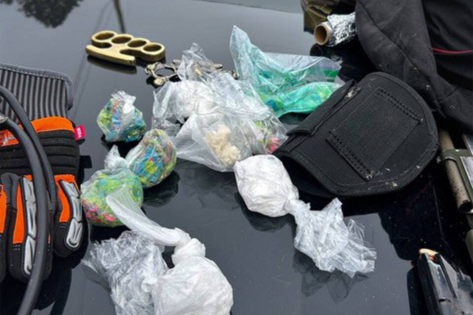 B.C. man gets 3 years jail after Kamloops traffic stop yields gun ...