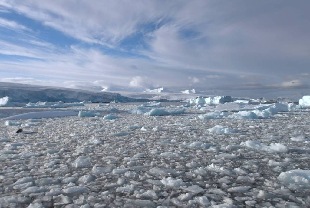 Sidney oceanographer details journey to the coldest place on earth ...